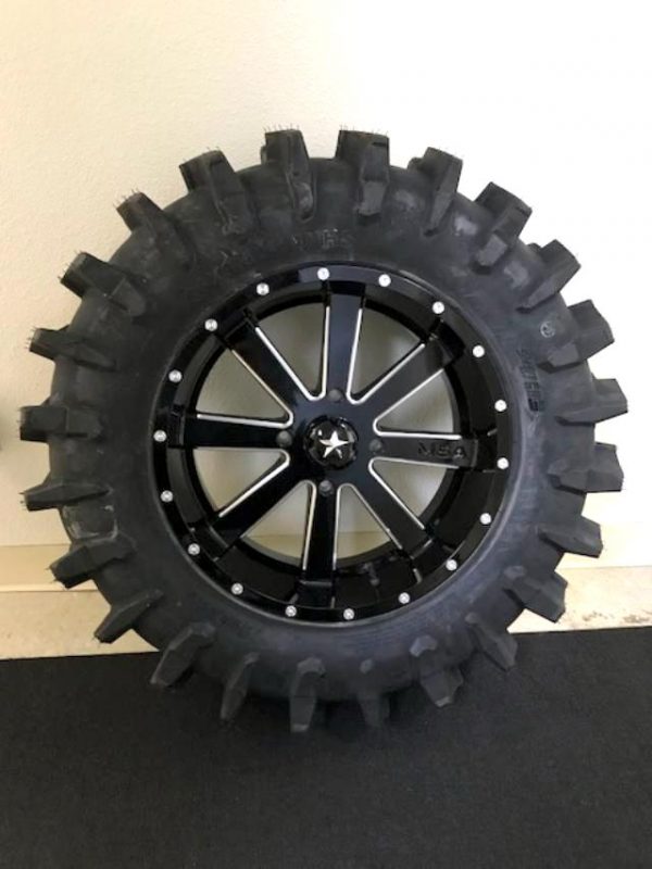 Dragon Fire XM310 33-9.5-18 mounted on MSA Wheels